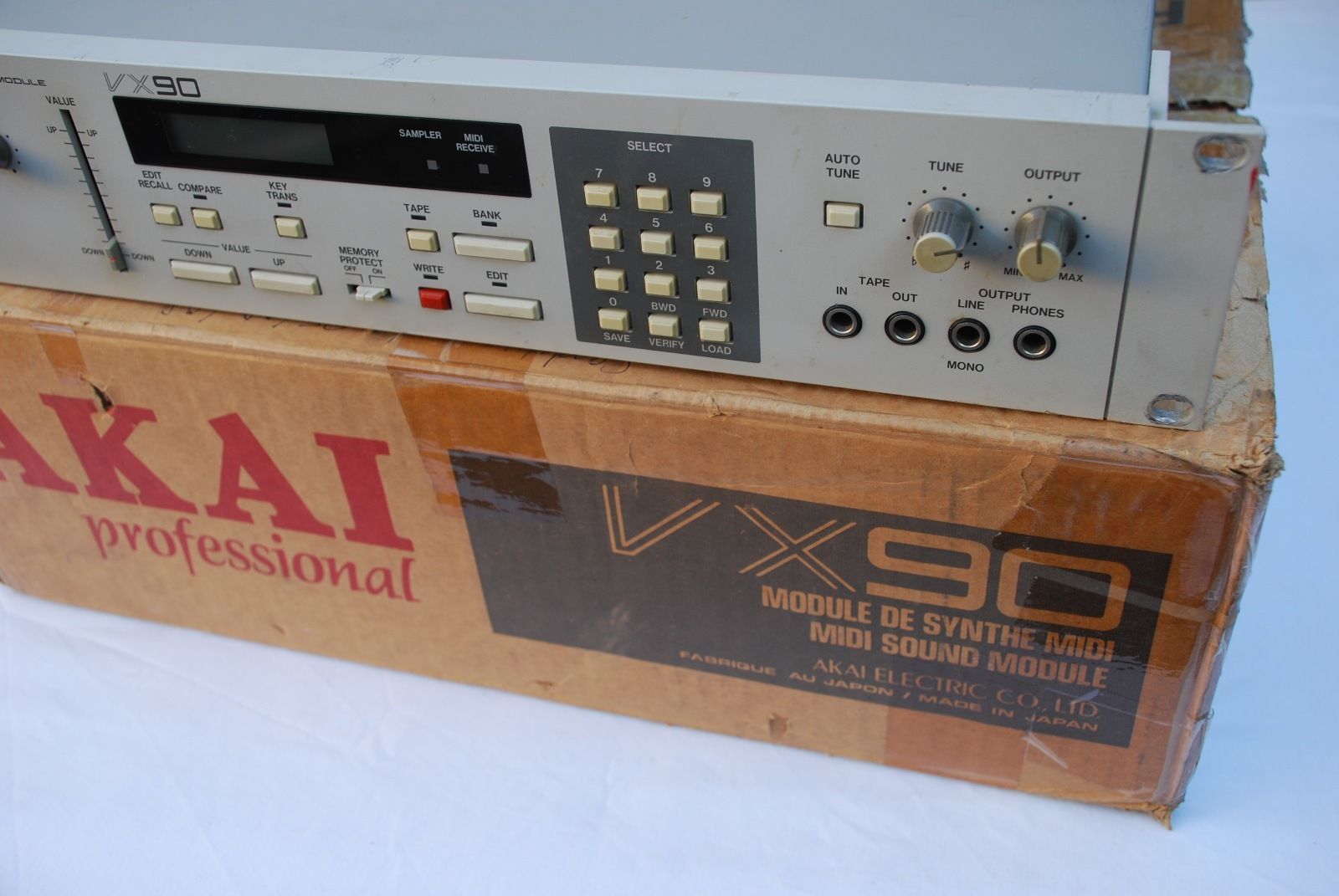 MATRIXSYNTH: Akai VX90 with Original Box