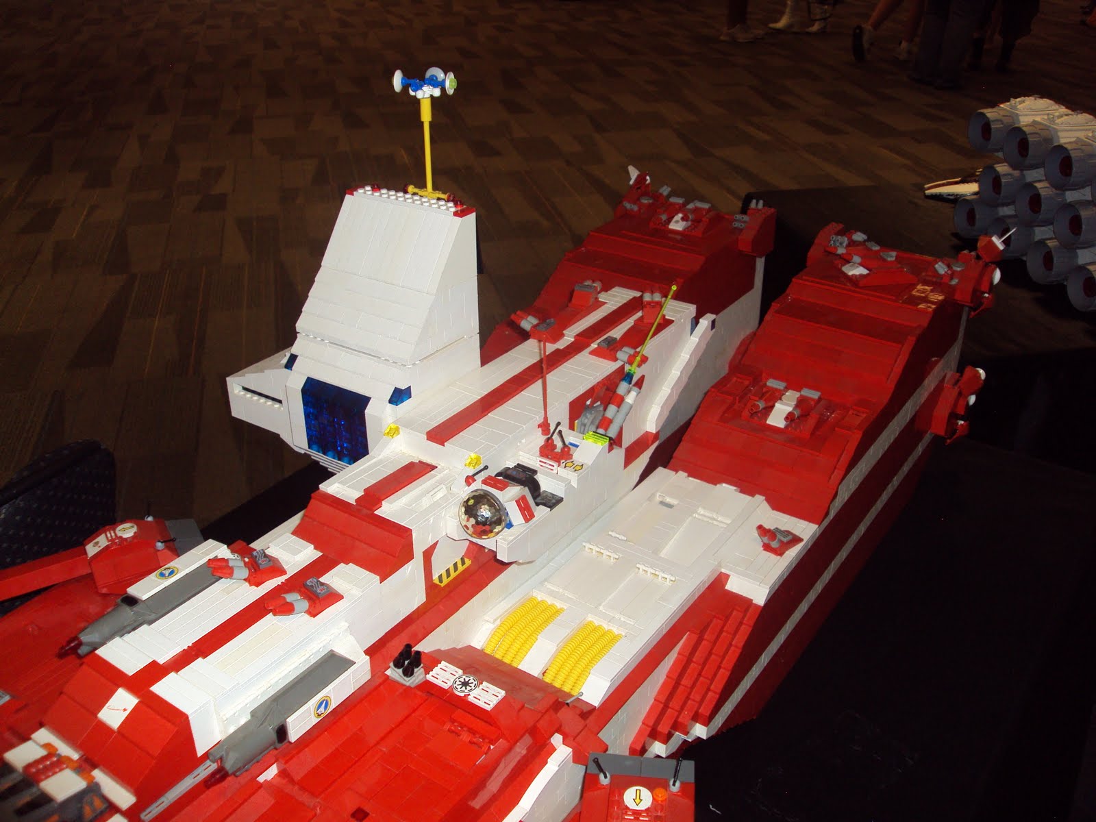 THE (unofficial) ROBOTECH REPORTER: LEGO SDF-1 PHOTOS ON THE ROBOTECH ...