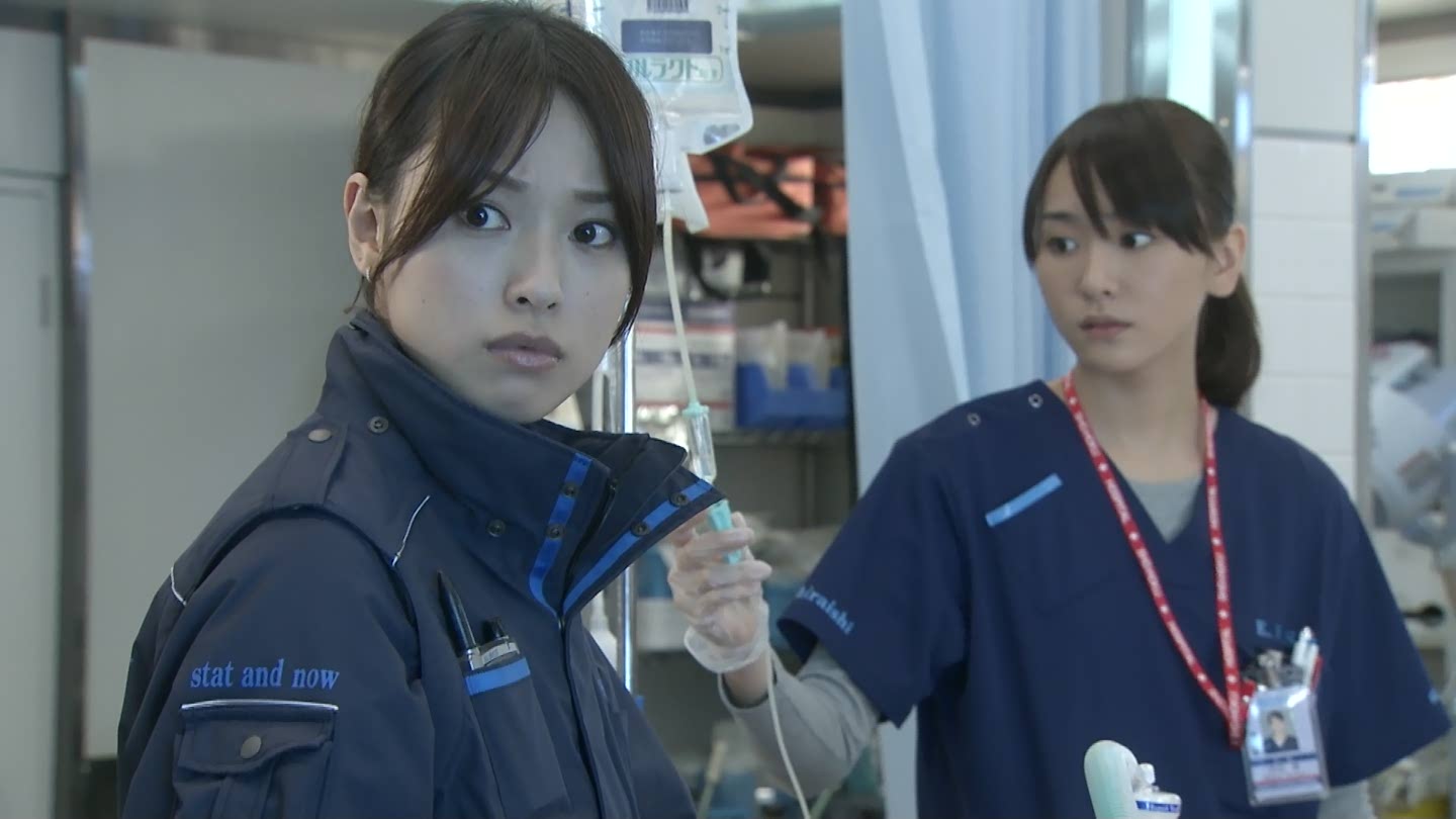 Nao Kanzaki and a few friends: Erika Toda, Manami Higa and Yui Aragaki ...