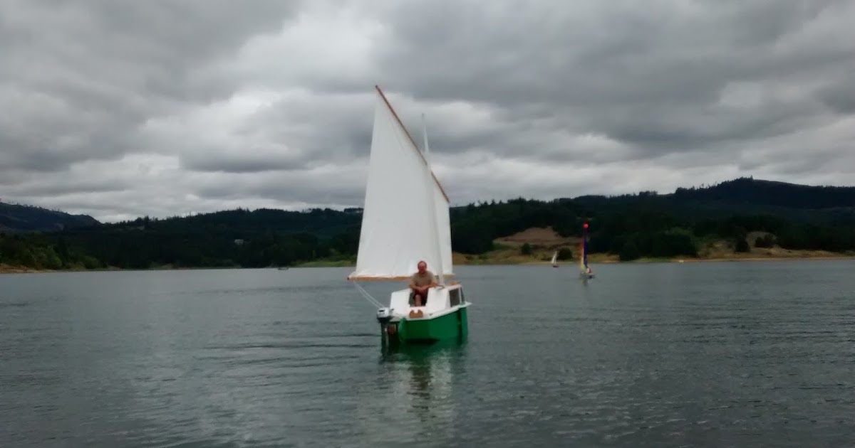 Michalak Robbsboat build: Hagg lake still shots from another boat.
