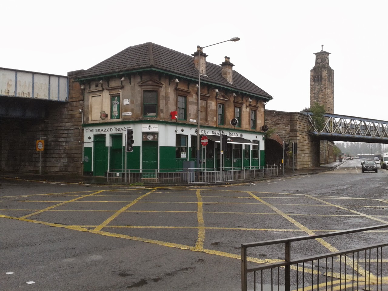 The Bar Biographer: A Gorbals' Story - The Brazen Head and Sharkeys