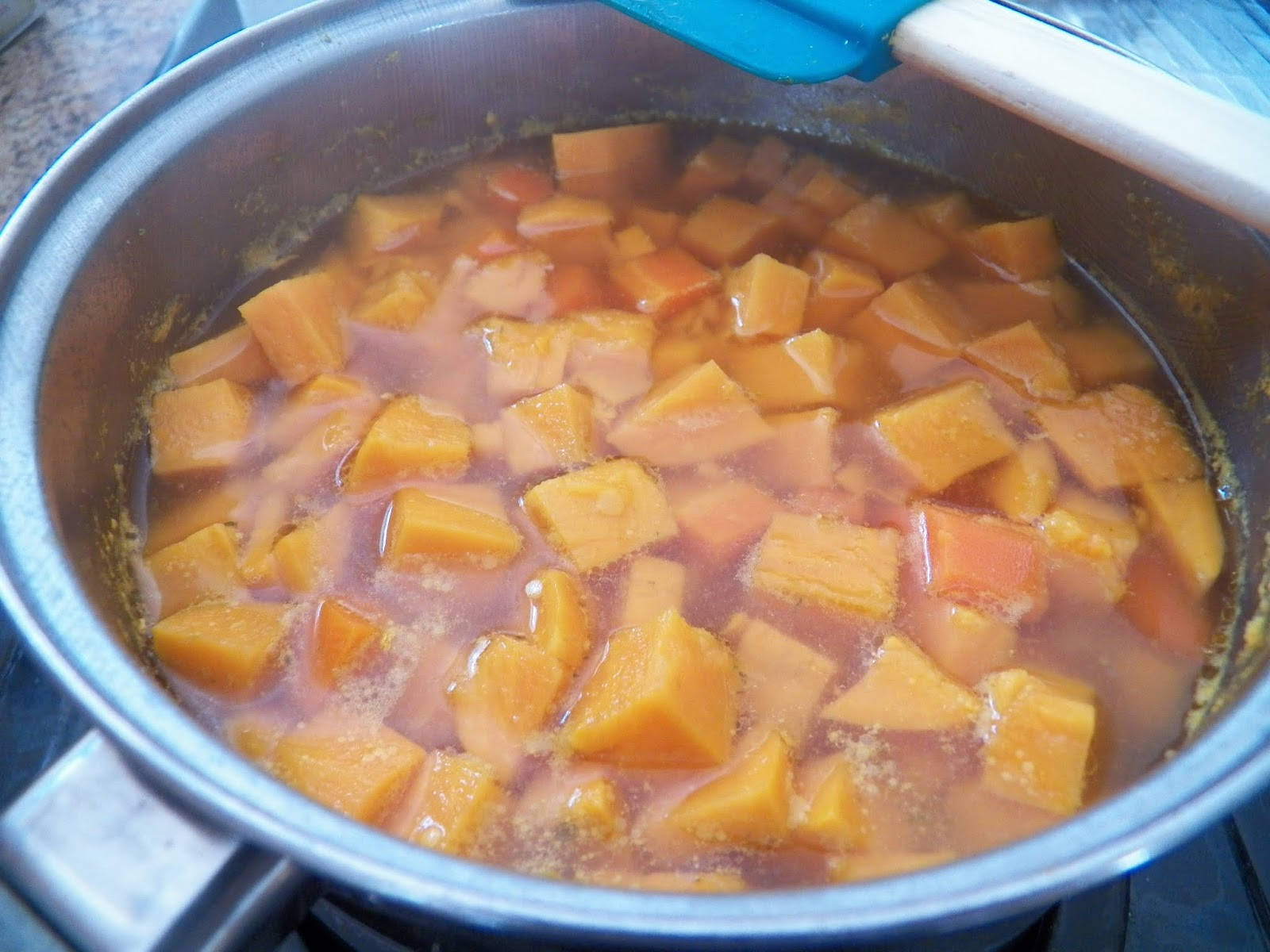 Carrot and Sweet Potato Chowder for #SoupSaturdaySwappers - Sid's Sea ...
