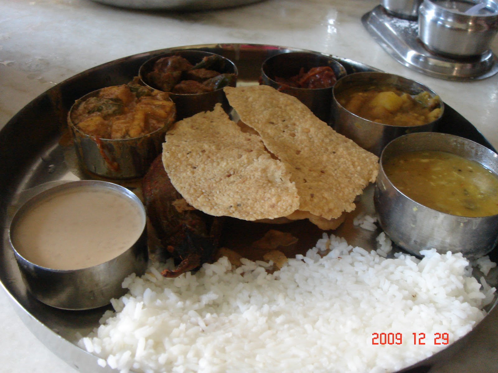 Sorisha - Cooking at Pragyan's: Iskcon Temple food in different corners ...