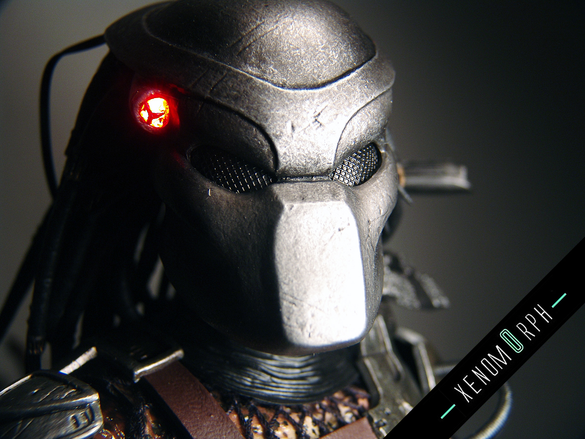 Hot Toys Predators Classic Predator - photos