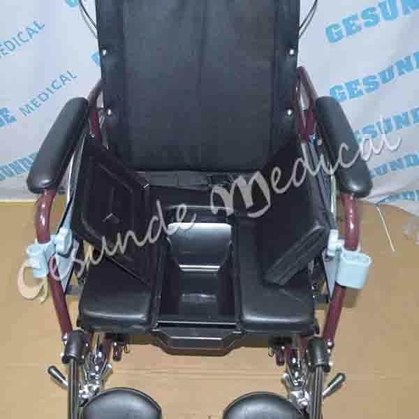 Kursi Roda Multifungsi 607GCJ : Tempat Makan - BAB - Rebahan ...