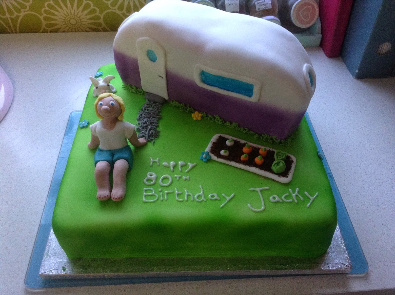 Chintzy Cakes: Caravan Birthday Cake