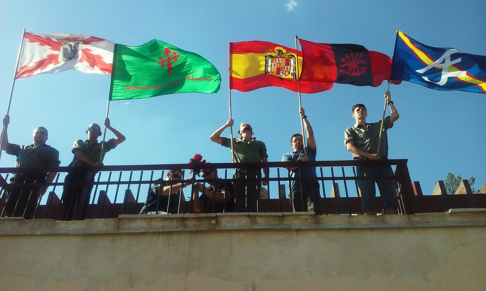 Acción Juvenil Española: Los Tercios de Aguilar homenajearon a la ...