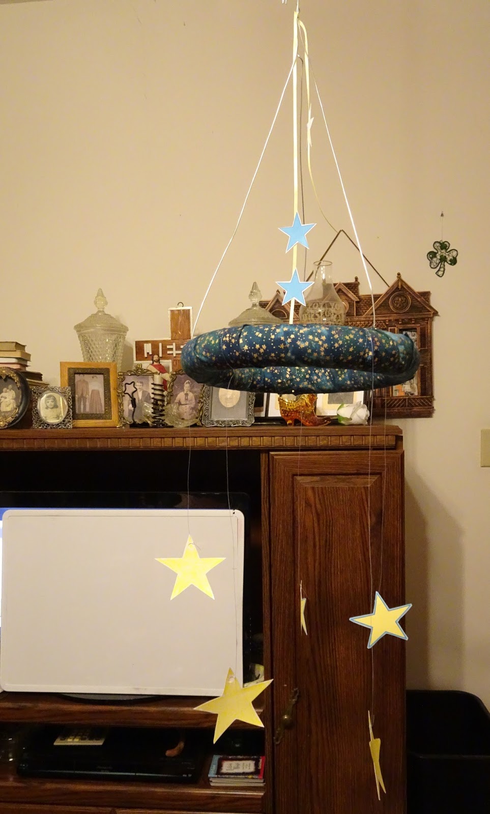 Creative Writing In The Blackberry Patch: Duck and Cover Star Mobile Craft