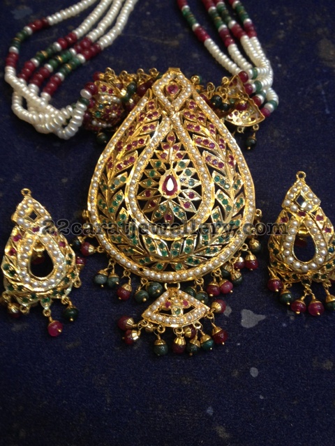 Color Beads Pearls Heavy Locket - Jewellery Designs