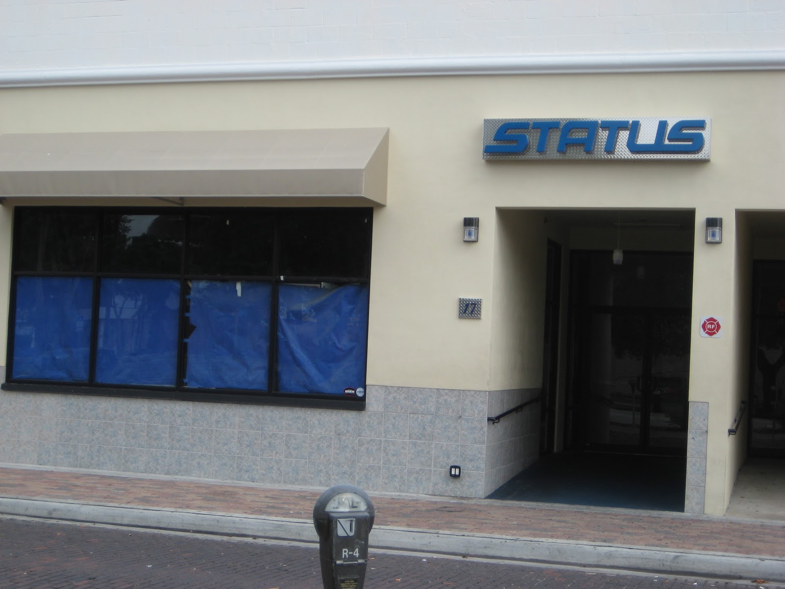 Save Pleasure Island Blog: Club Reports: Status Night Club, Crush ...