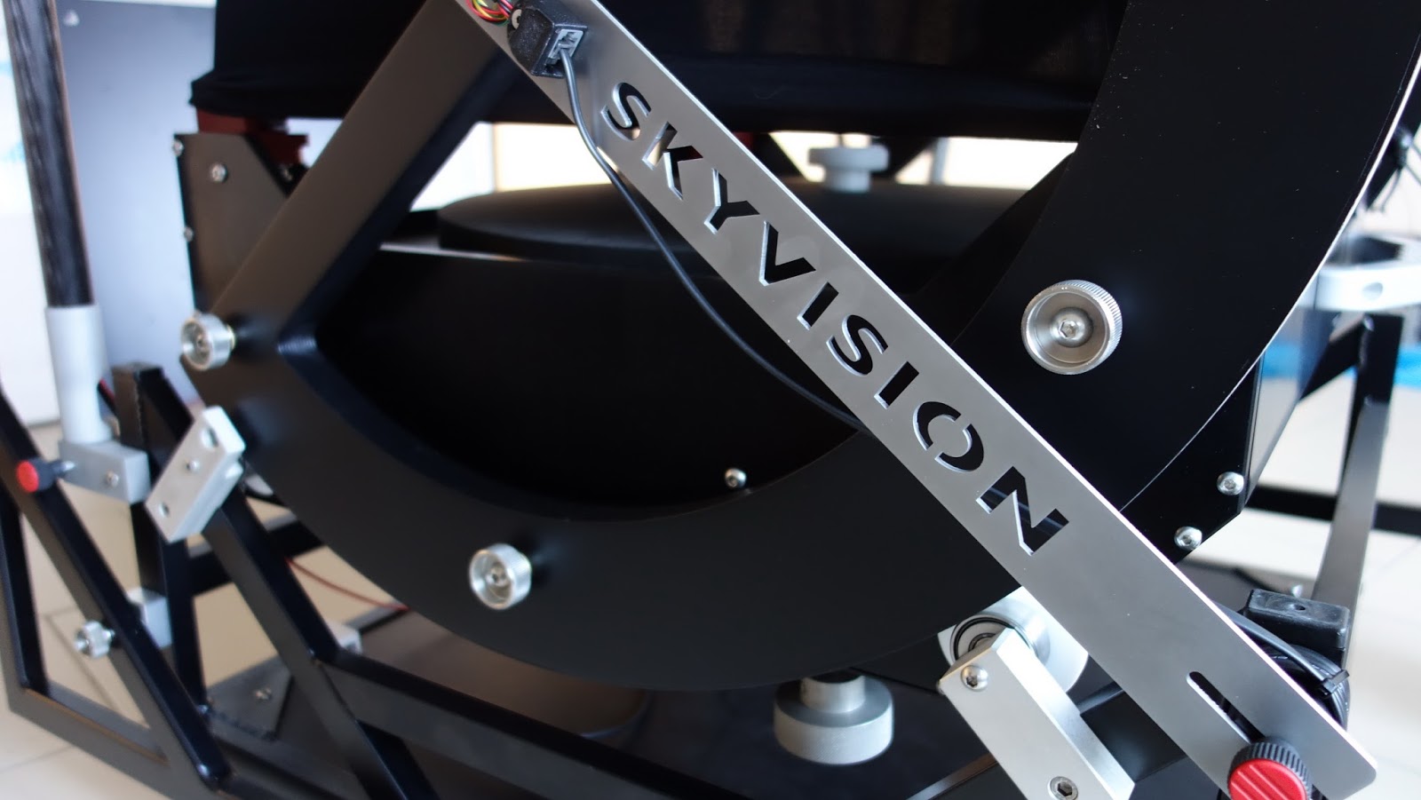 STELLARVIEW ET SKYVISION DEVELOPPEMENT: Télescope Newton Astrographe ...