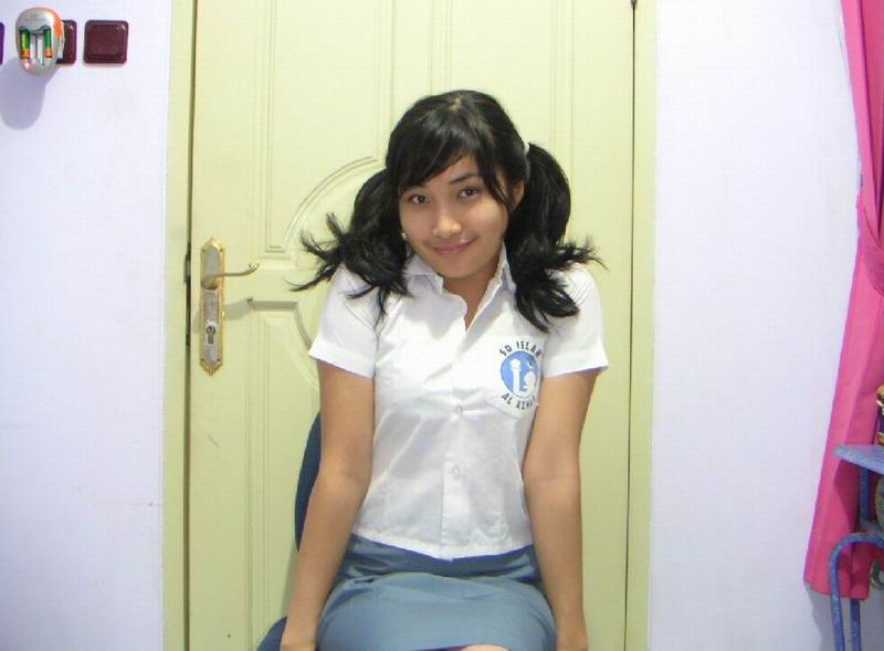Foto Bugil - masih SMA Cewek Bugil ini sudah HOT - IGO Stalker | Kumpulan Foto Bugil Cewek ...