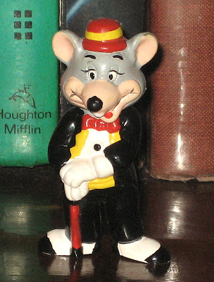 Percy's Fast Food Toy Stories : Chuck in tux - Chuck E Cheese