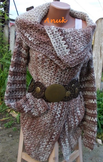 Anukdesign-crosetate: Cardigan crosetat cu guler amplu