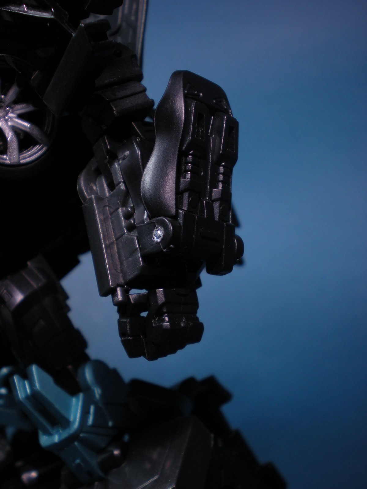 Review: [Takara Tomy] Transformers Alternity Convoy -Super Black ...