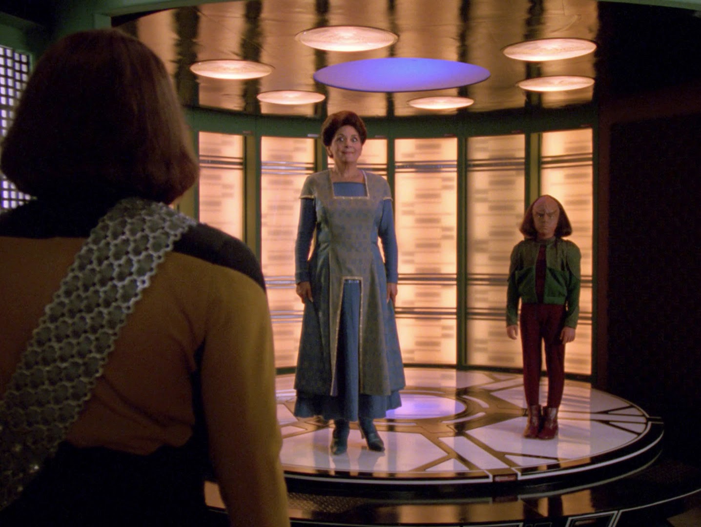 Doc Oho Reviews...: TNG Season Five