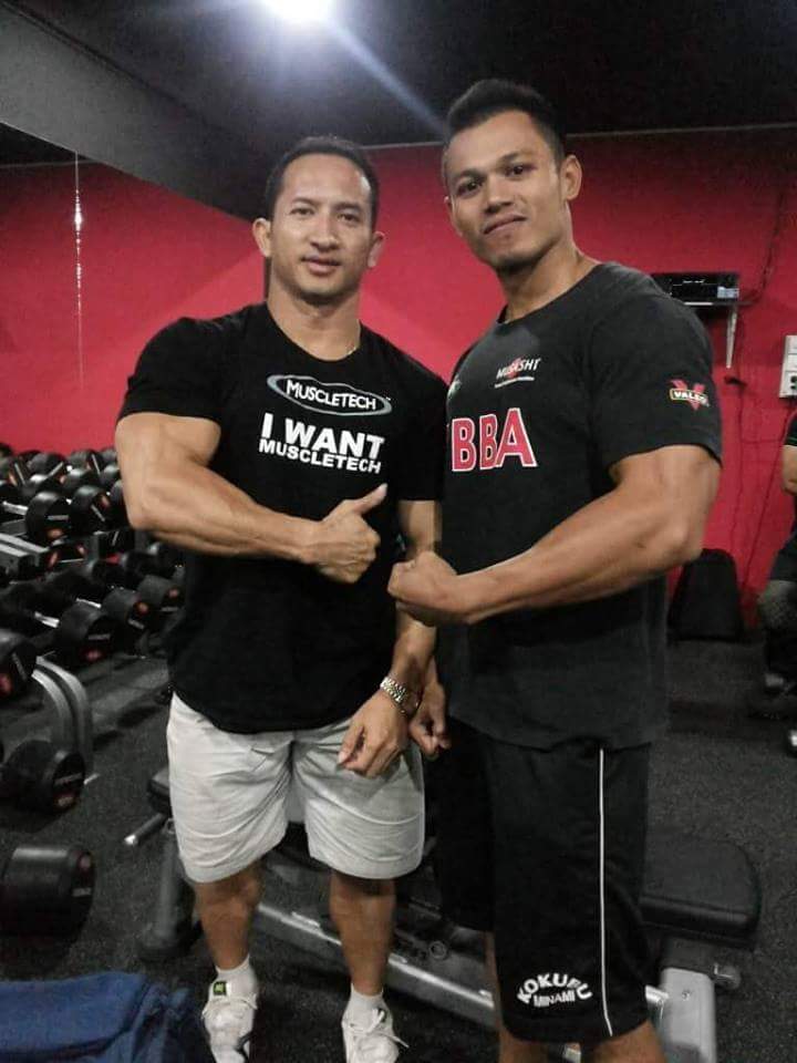 AMP - asia muscle picture: Noi Khuntal (109) , Baokaijeaw (23)