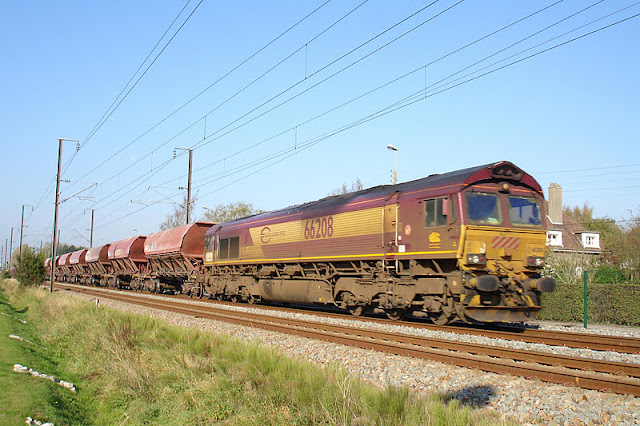 LA PASSION DU TRAIN: Class 66 ECR