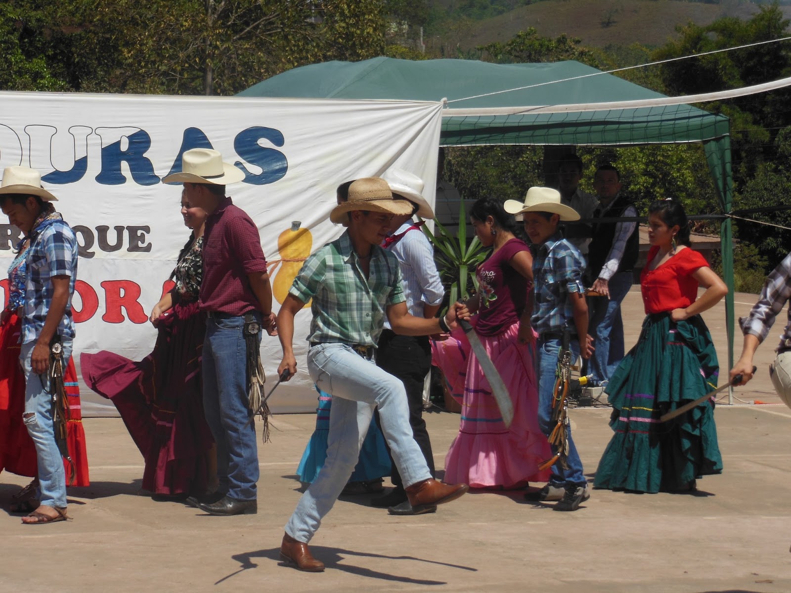 Brooke Osekavage: a Honduran Resident: Fiesta Tipica