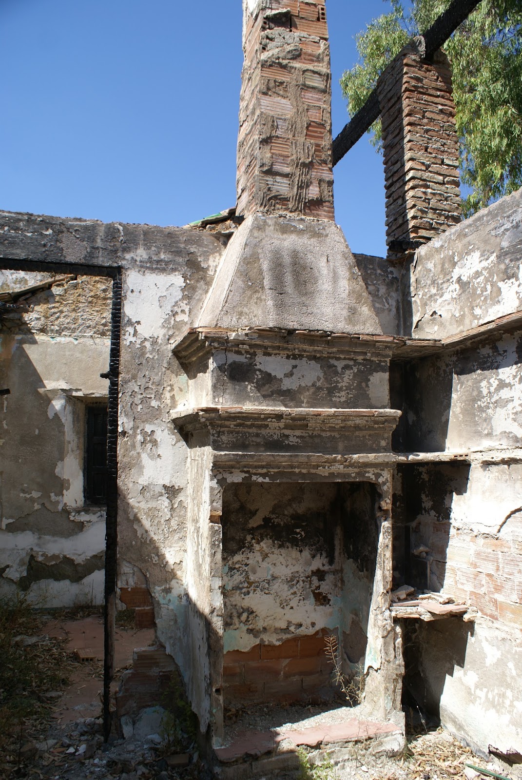 Fotografiando el Pasado: CASA QUEMADA