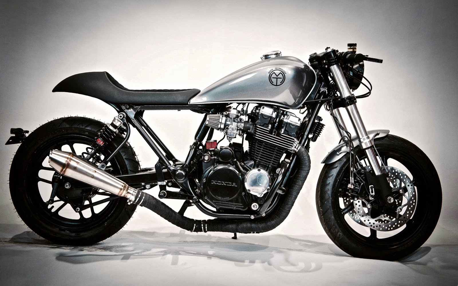 Moto Technology 650 - Inazuma café racer