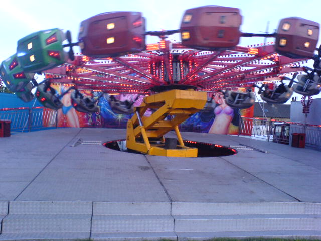 North East and Yorkshire Fun Fair Pics: Rides Not Often Seen At Fairs 2006