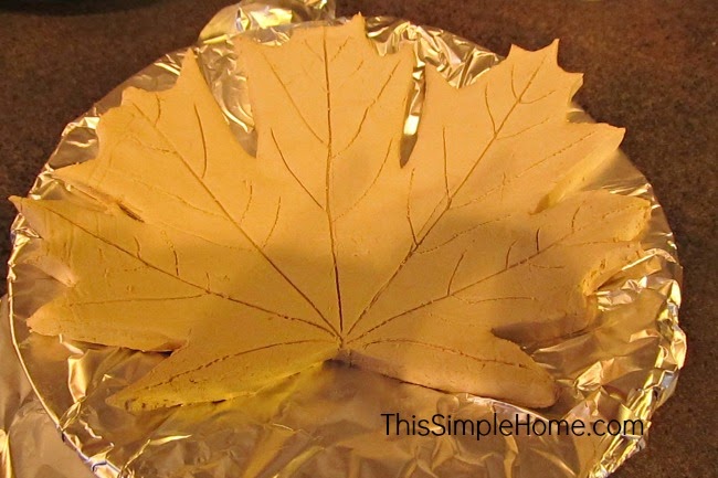 DIY Leaf Plate - This Simple Home