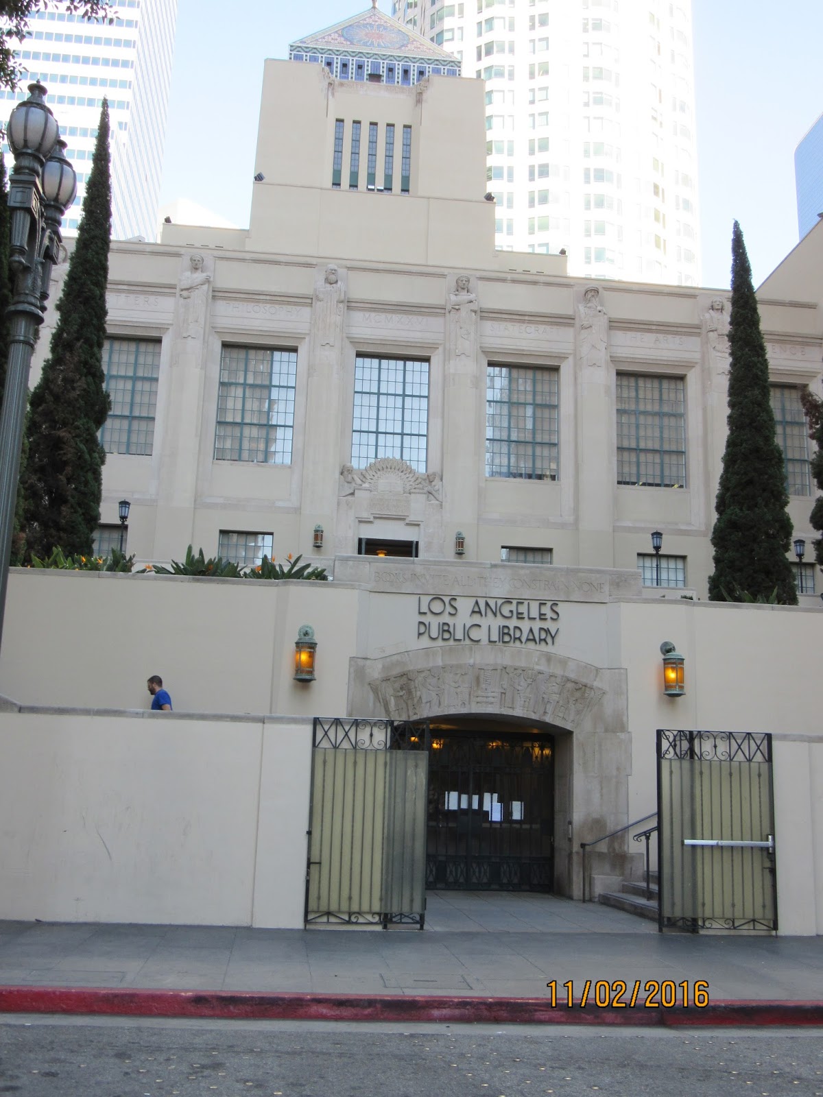 Christa Polkinhorn Bookworm Press: The Los Angeles Central Library - a ...