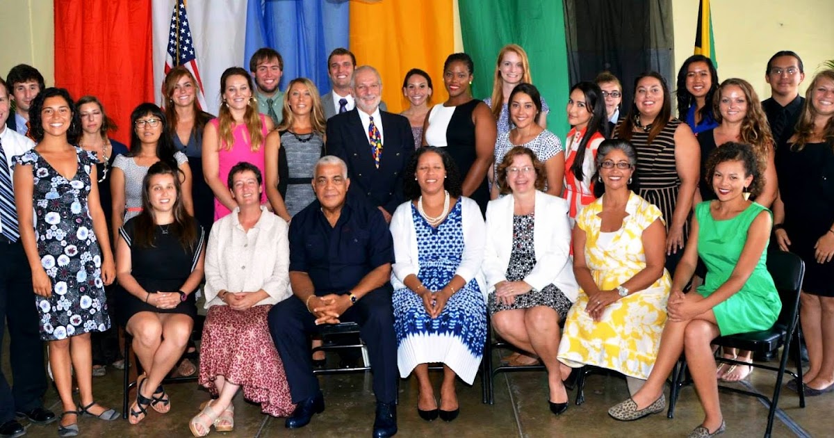 Peace Corps Baby Boomers : Official Pictures of the Swearing In Ceremony