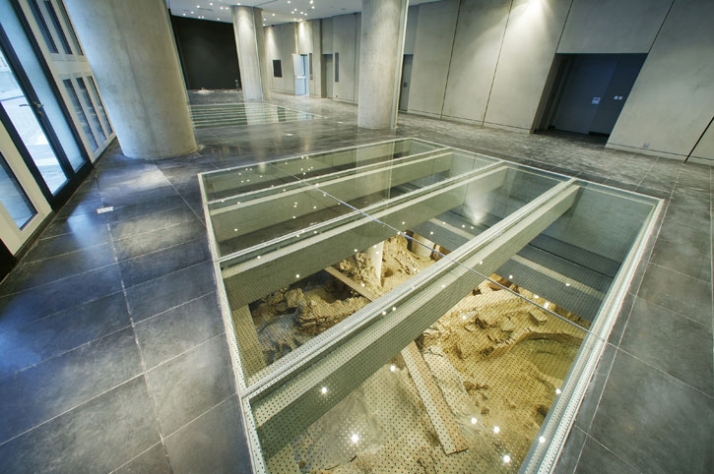 My Personal Museum: New Museum, Old Debate