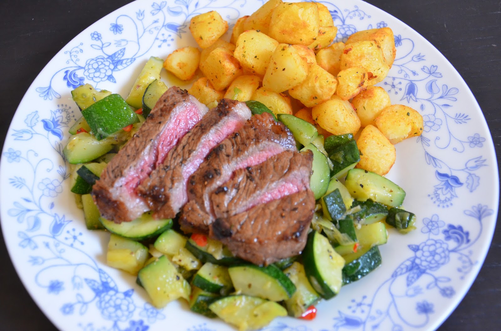 Dagelijkse hap!: Recept | Entrecote met courgette en krieltjes