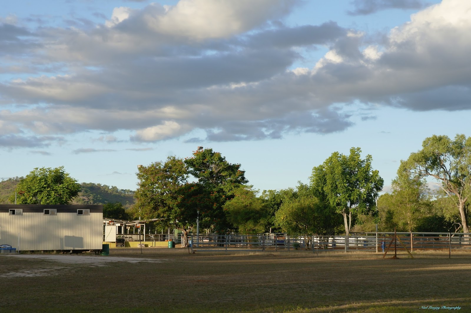 Can Go Around Australia: Chillagoe