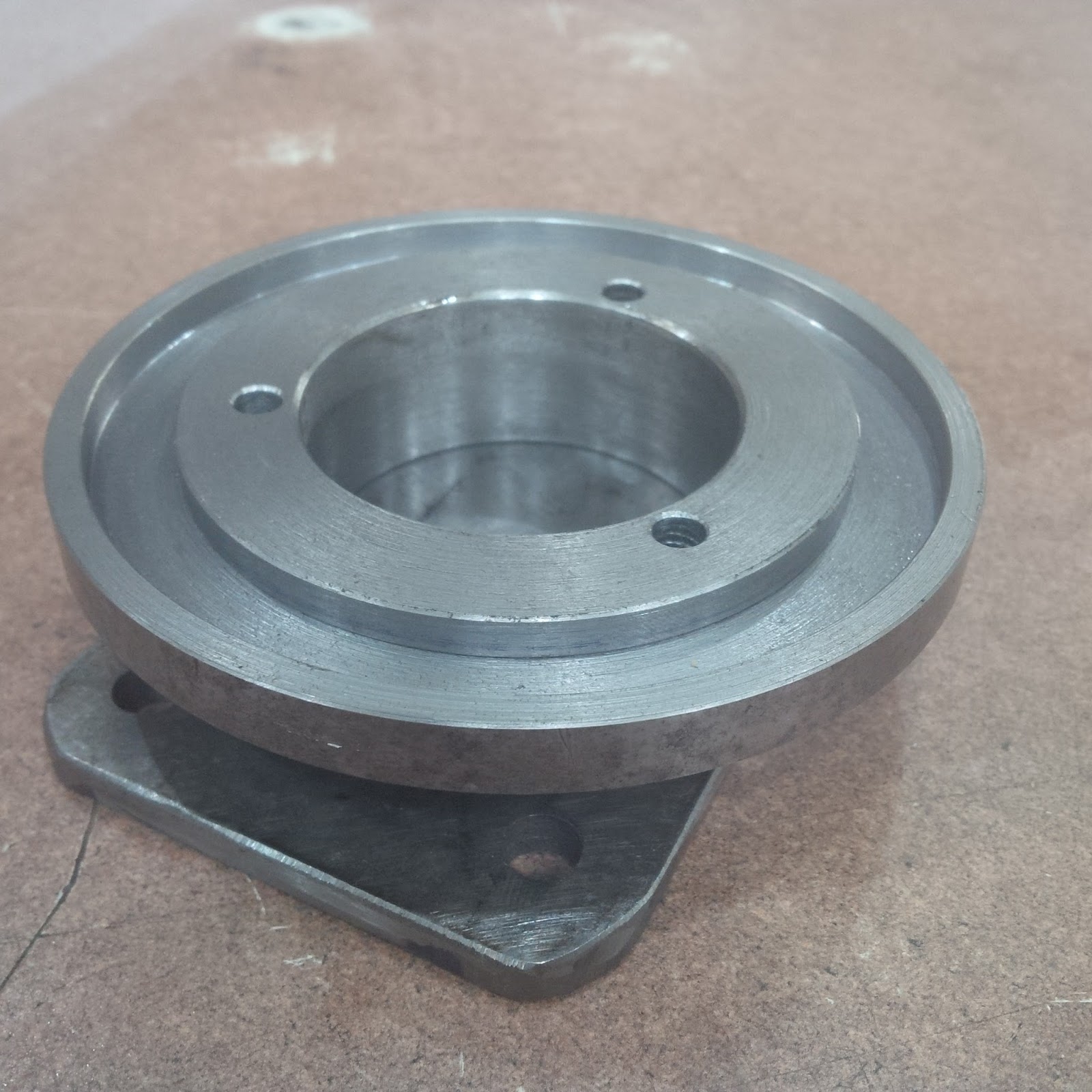 Another Day Another Project: Dividing Head for Indexing and Cutting Gears