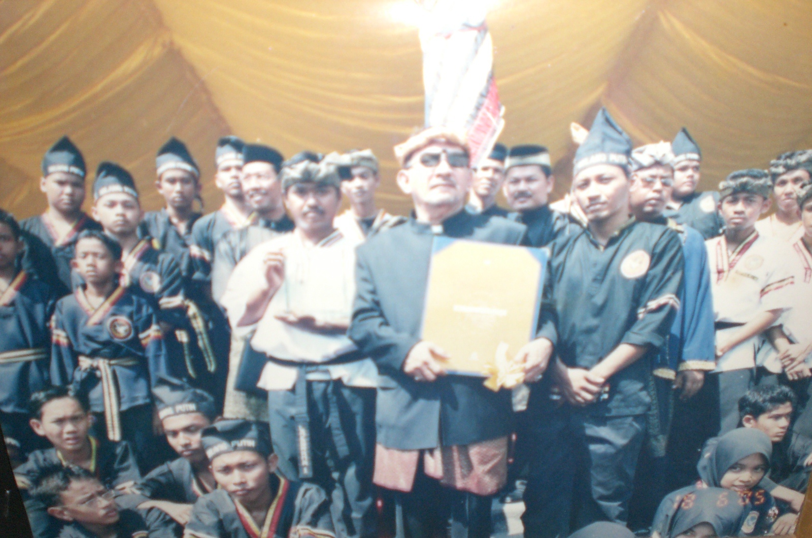 bunga silat helang putih perkasa - NolantaroBurch