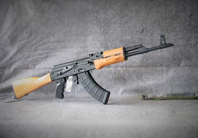 WeaponoTech : India's Fire Power : AKM and AK-103 : Kalashnikov Assault ...