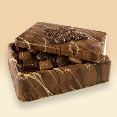 Amazing Chocolates With Chocolate Box - RAMS WORLD