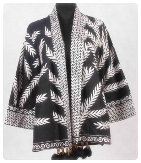 Model baju batik wanita hitam terbaru update