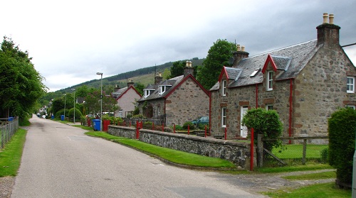 Fierce Romance: Lewiston - A Wee Scottish Village