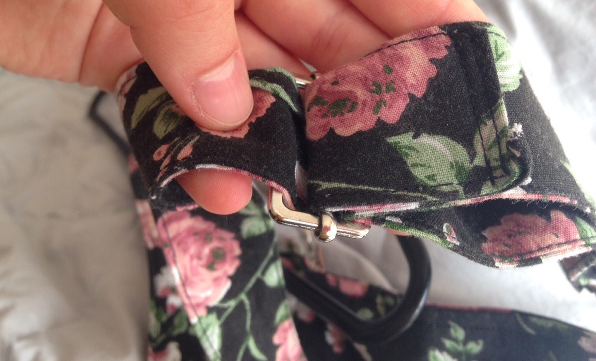 The Pineneedle Collective: DIY Pinafore - With Adjustable Straps!