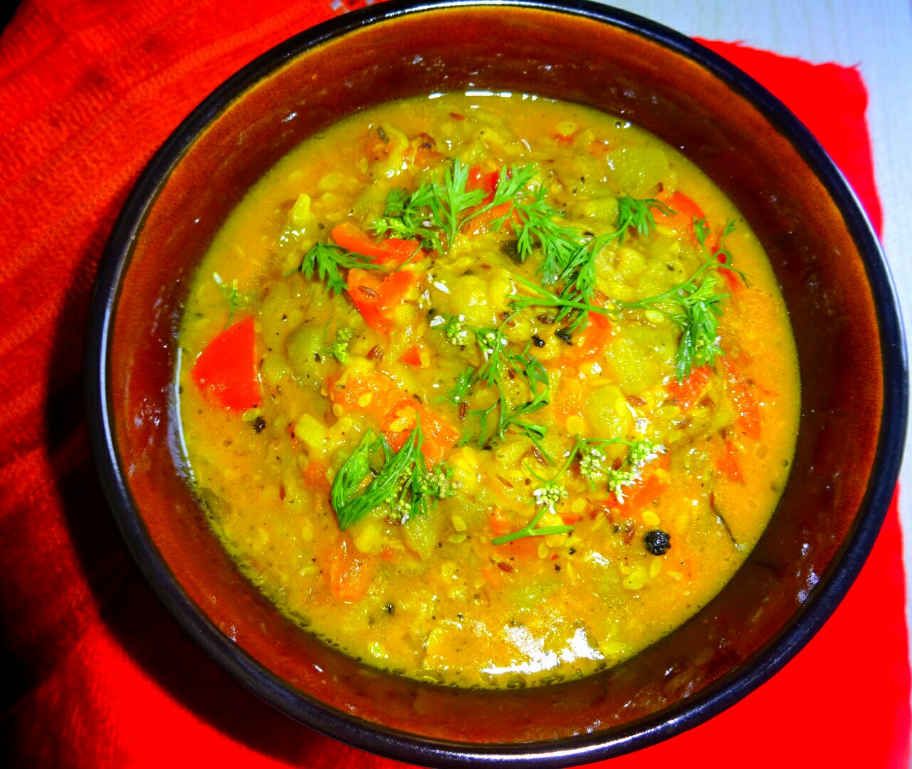 Veg Indian Good Food Recipes..: Turai (Gilki) Ki Sabzi in Elachi ...