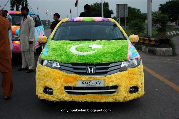 Funny Pakistani car ~ Only In pakistan