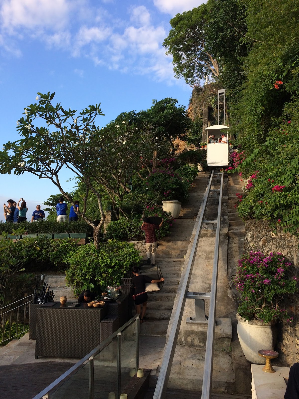 Rock Bar Ayana Resort - Bali - Travel is my favorite Sport