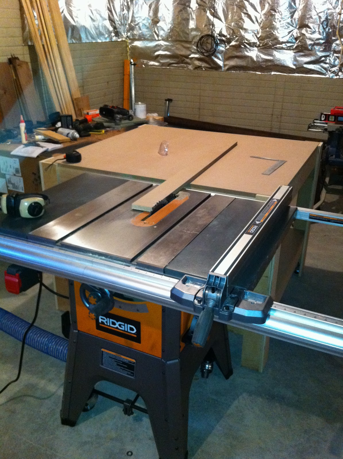 Chad's Workshop: Out feed table