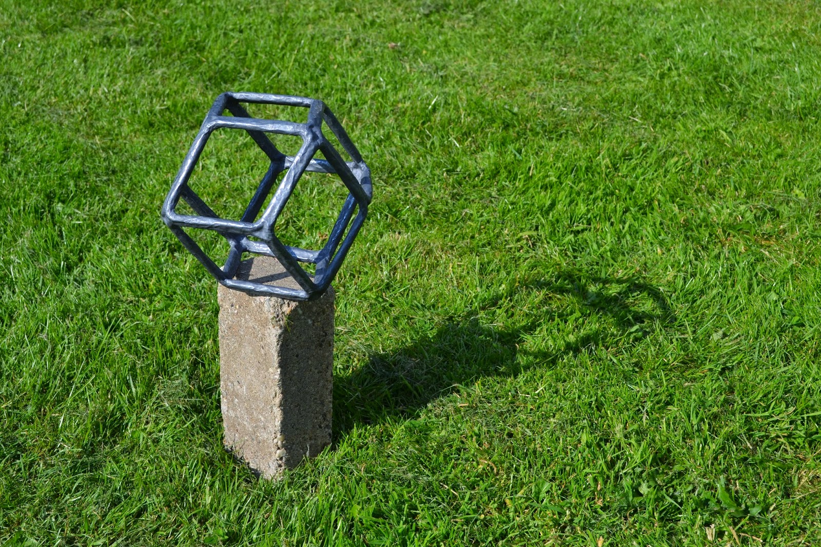Ralph van Raaij: Rombische dodecaëder (rhombic dodecahedron)