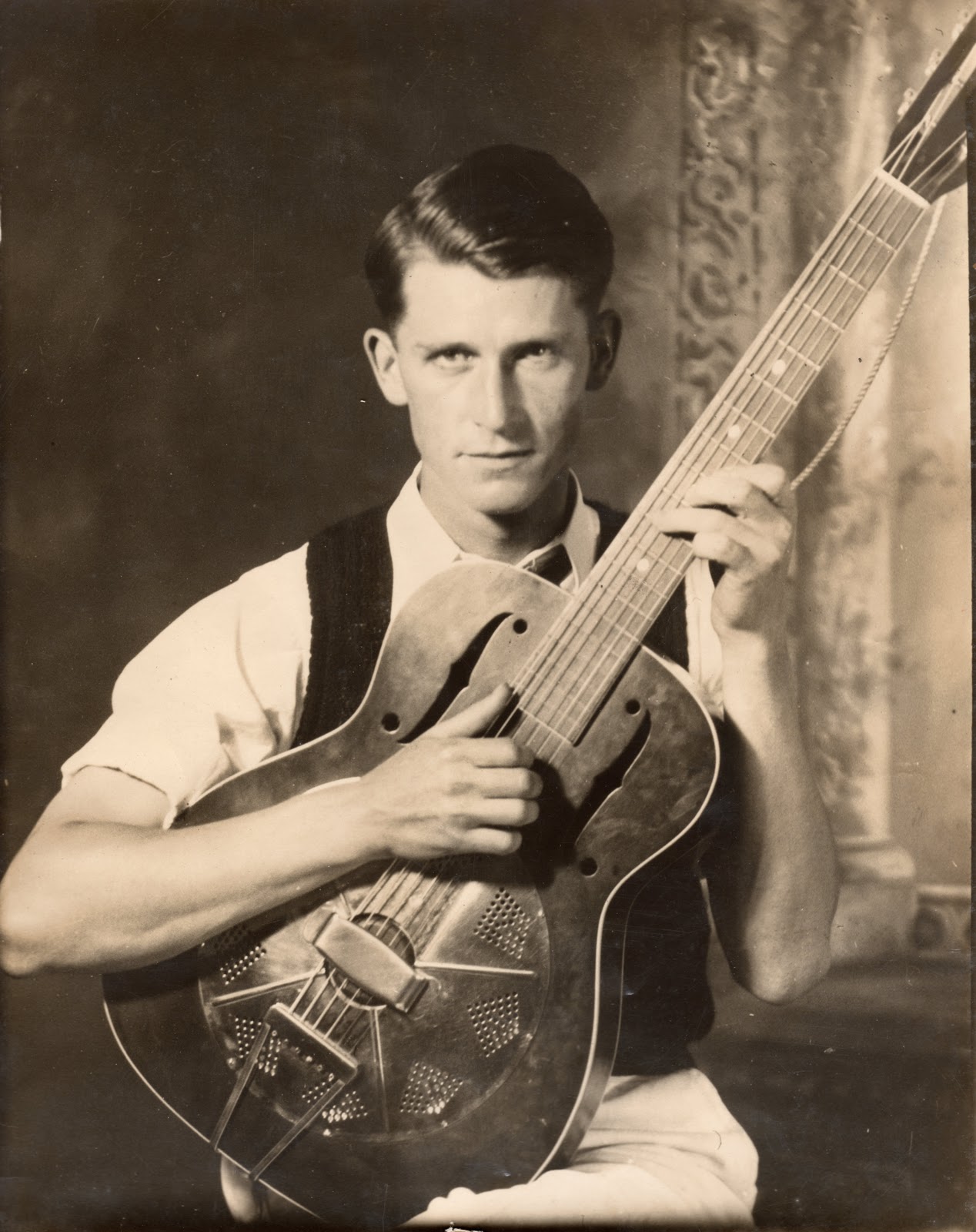 Are You My Cousin?: Talented Tuesday - Music In The Carr Family