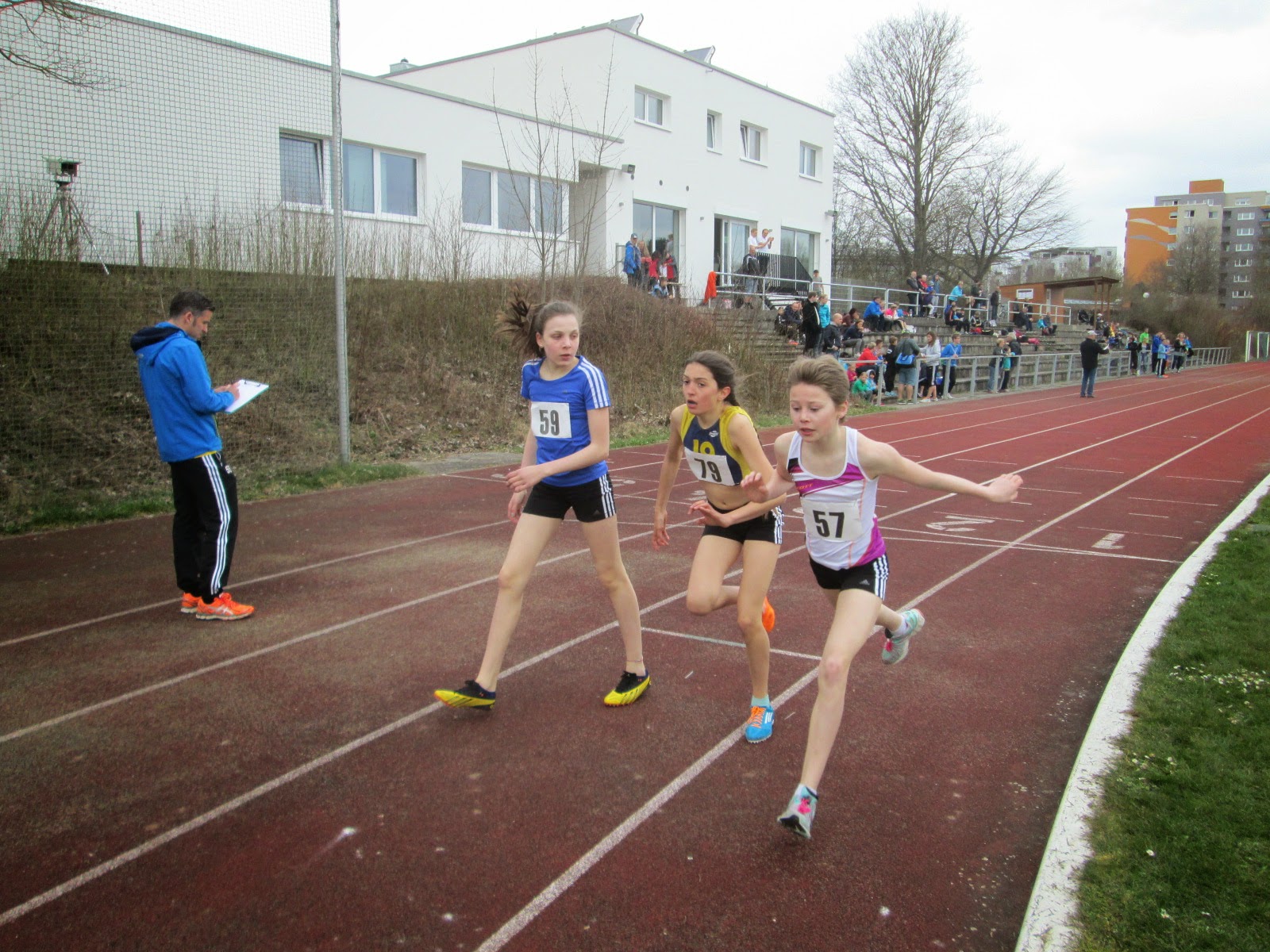 Peter`s Laufseite: 21. Dornstadter Läufertag in Dornstadt am 11.04.2015