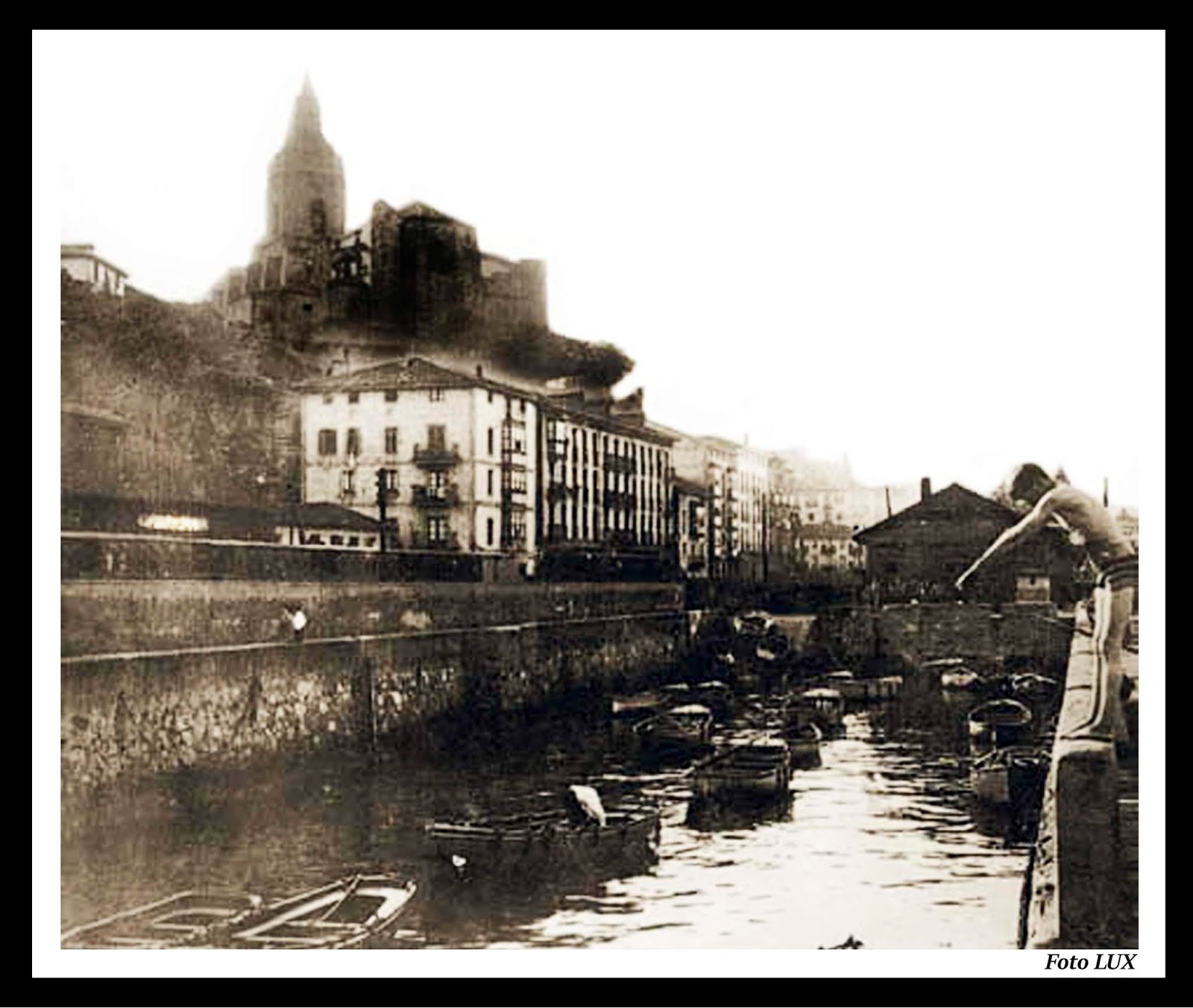 El Mareometro Blog: FOTOGRAFIAS DEL MUELLE VIEJO Y LA PRIMERA ESTACION