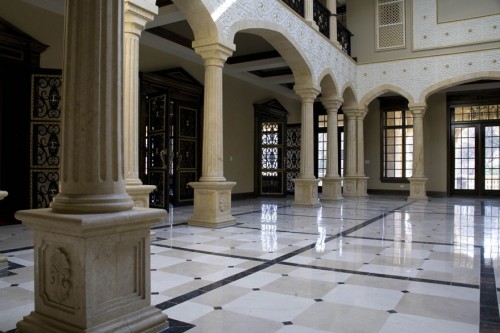 The “Villa Taj” Mega Mansion located in Burr Ridge, IL has SOLD...