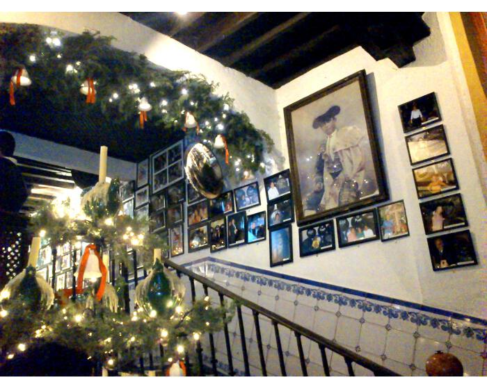 Bares y Restaurantes en Málaga: El Pimpi - Bodega Tradicional