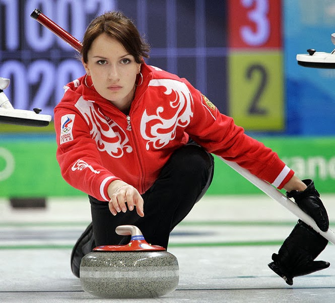 Cuecada reunida: Sidorova Musa do Curling da Russia